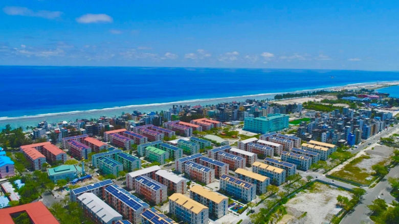 De-risking Investments to Build a Green Maldives